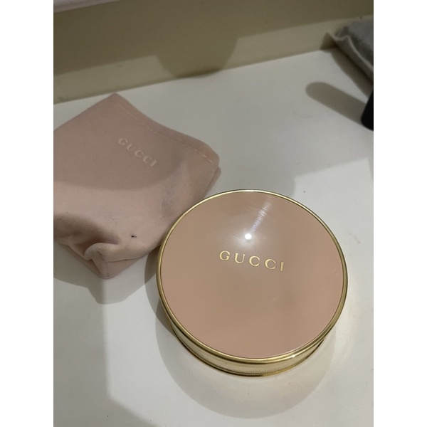 Jual GUCCI Compact powder shade 01 (preloved) | Shopee Indonesia