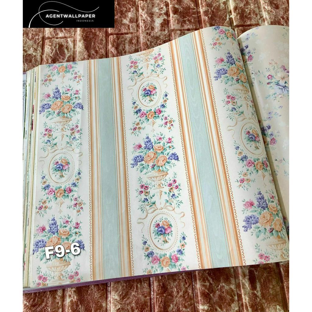Jual Wallpaper Dinding Bunga Soft Garis Simple Minimalis Flower ...