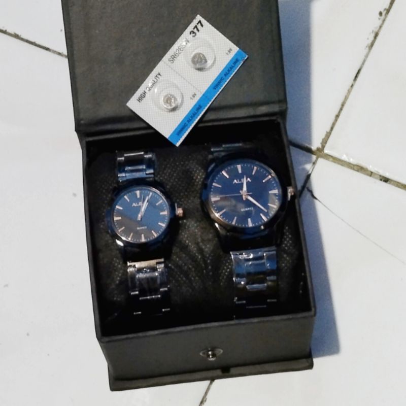 Jual JAM TANGAN COUPLE READY STOCK COD | Shopee Indonesia