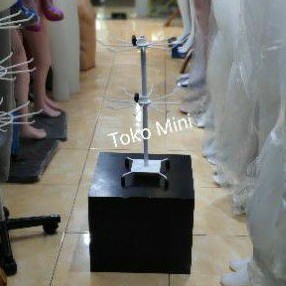Jual PAJANGAN RAK MATAHARI 2 SUSUN DISPLAY PUTER, KAKI STABIL PUTIH (1 ...