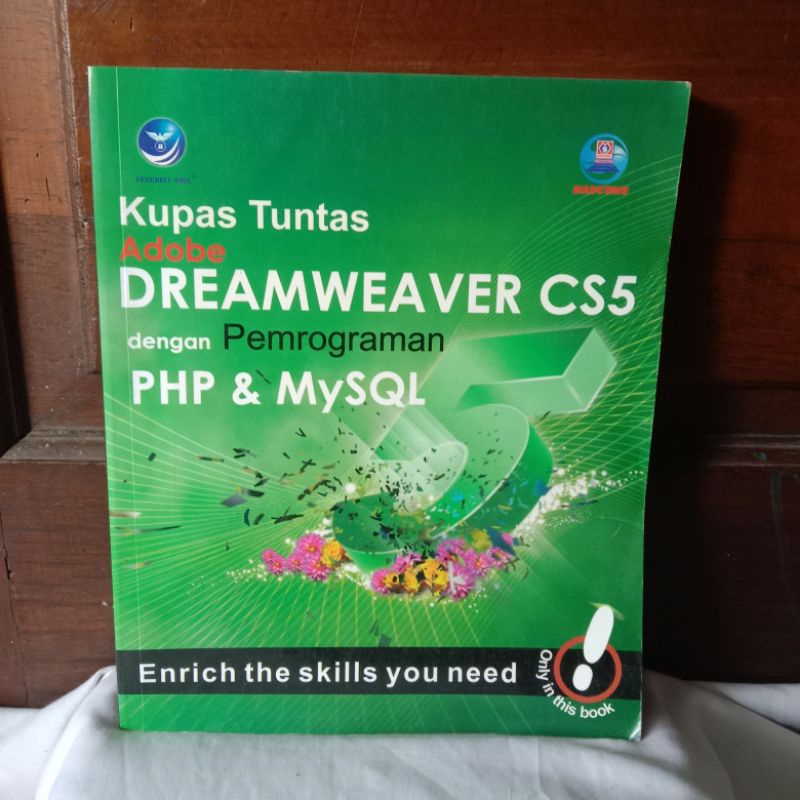 Jual KUPAS TUNTAS ADOBE DREAMWEAFER CS5 DENGAN PEMROGRAMAN PHP & MYSQL | Shopee Indonesia