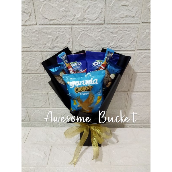 Jual Bucket snack wisuda, Bucket Snack ultah | Shopee Indonesia