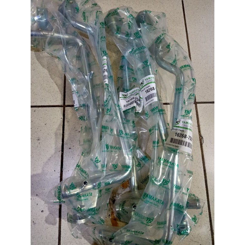 Jual pipa bypas radiator inova | Shopee Indonesia