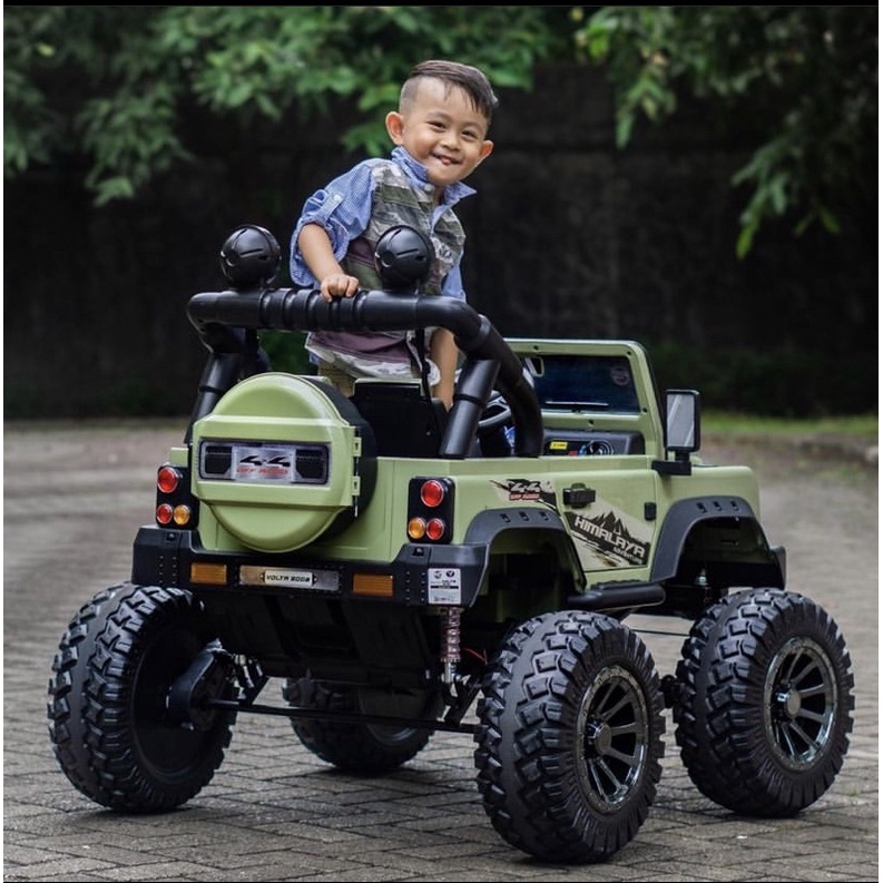 Jual Mobil Aki Jeep super jumbo rocky sahara volta 5008 (Ban karet ...