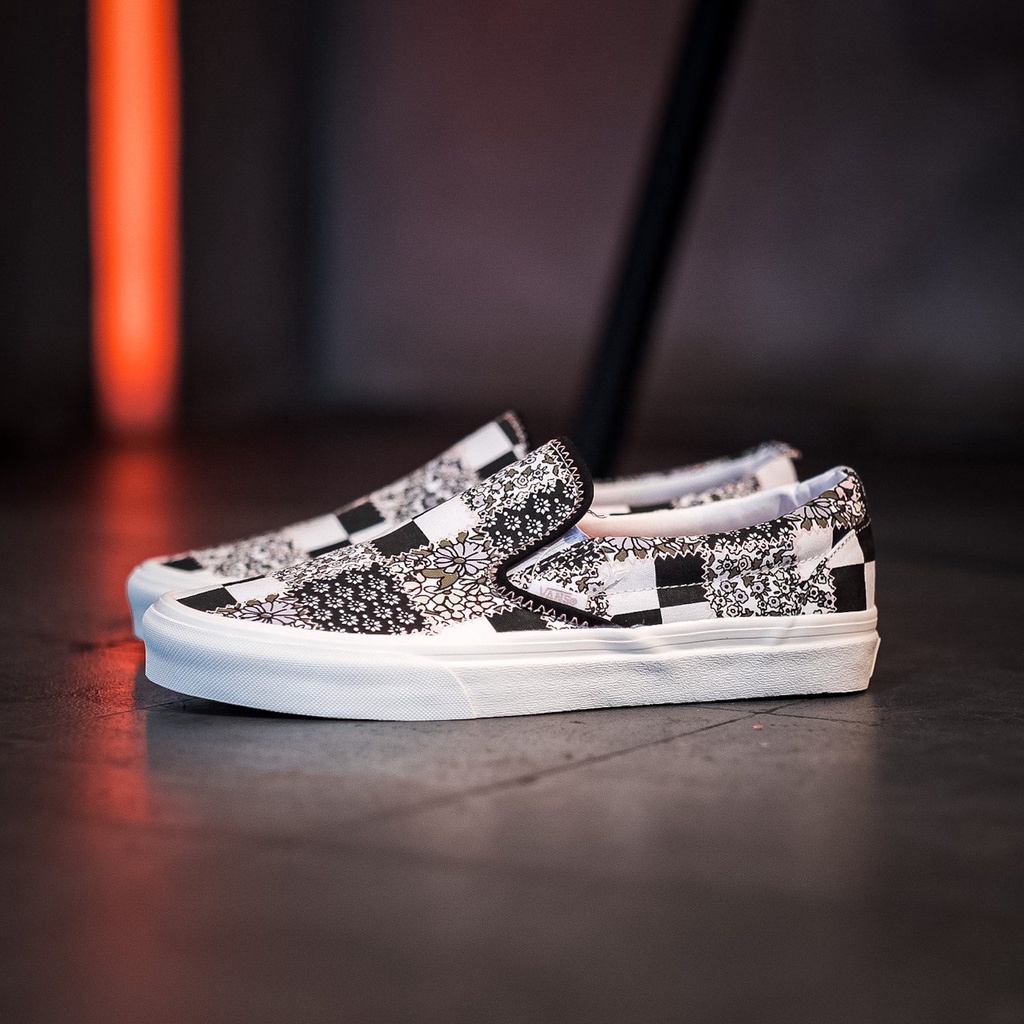 Jual Vans Slip ON Patchwork Floral “ Multi / Marsmellow “ BNIBWT (Brand ...