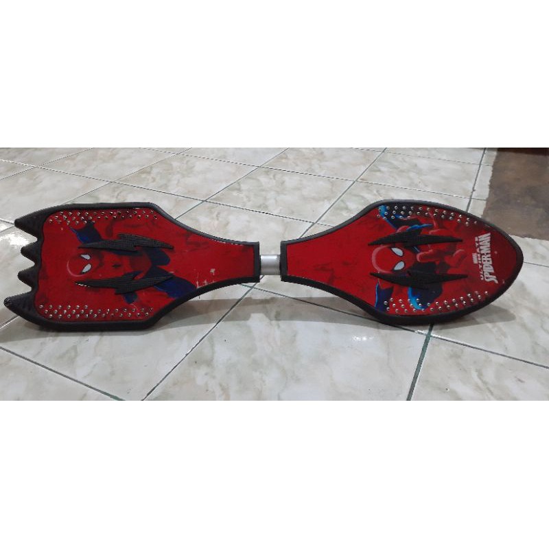Jual RIPSTICK SKATEBOARD RODA DUA SWAYBOARD 2 WHEEL GOYANG | Shopee ...