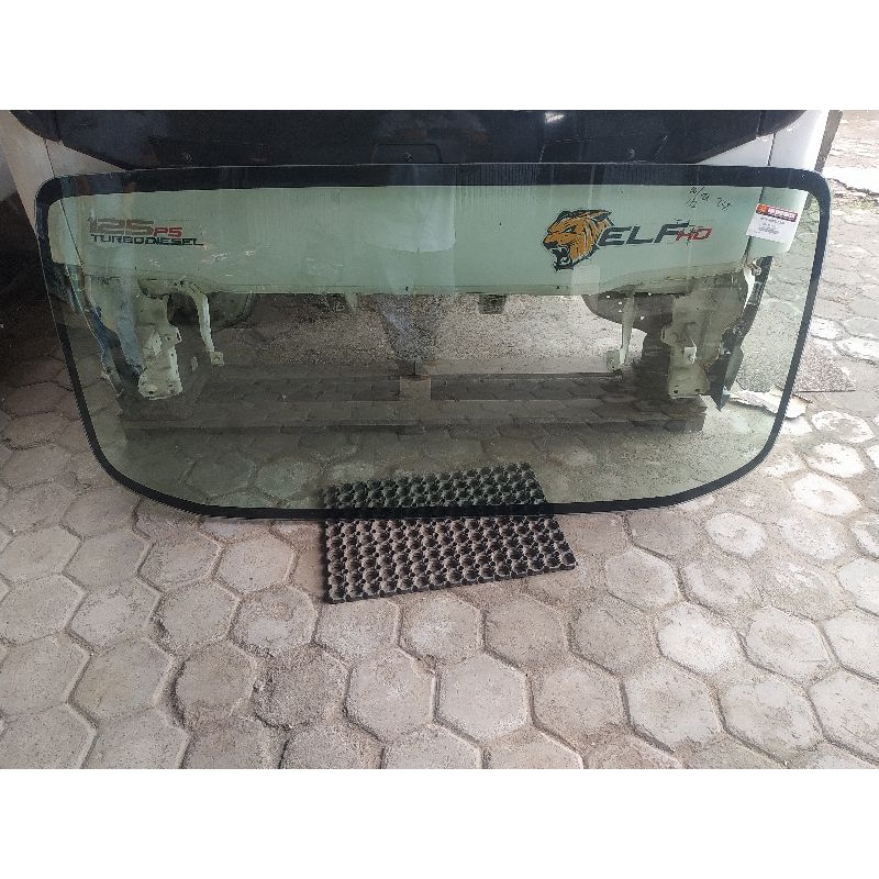 Jual Kaca depan isuzu Giga NMR71 asahimas | Shopee Indonesia