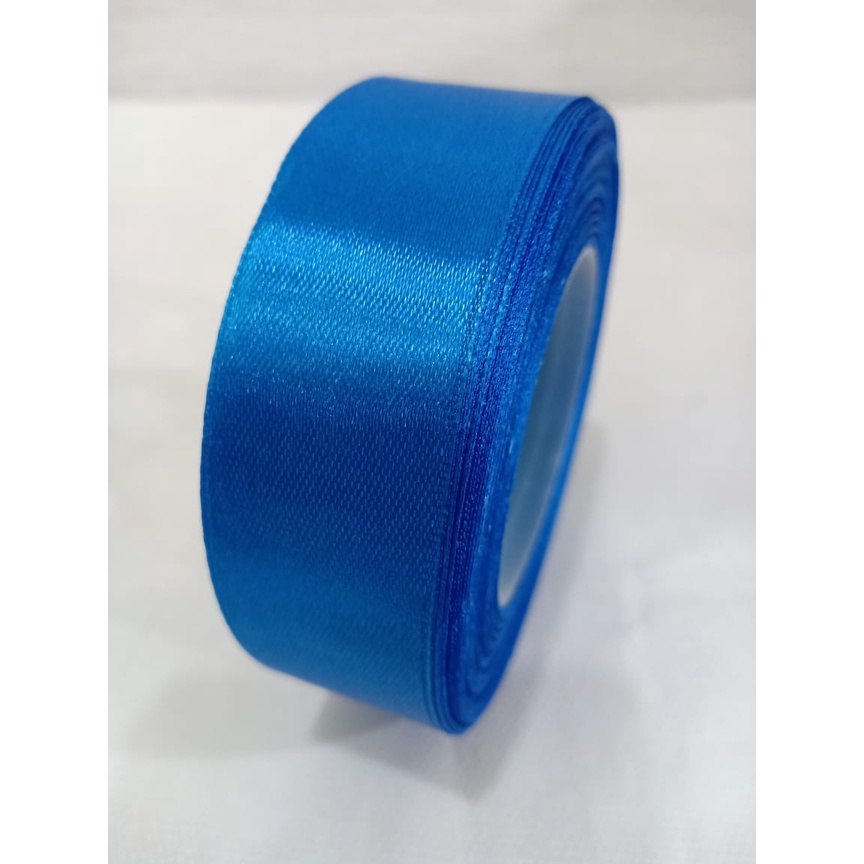 Jual Pita Satin Biru Benhur Ukuran 1 Inch / 2,5 cm Per Roll | Shopee ...