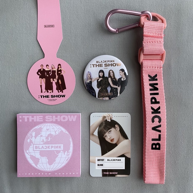 Jual BLACKPINK THE SHOW MERCHANDISE LISA PHOTOCARD PC | Shopee Indonesia