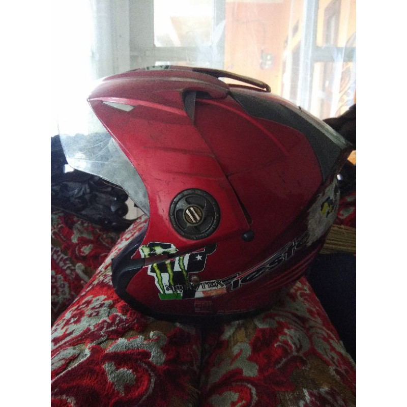 Jual helm bekas | Shopee Indonesia