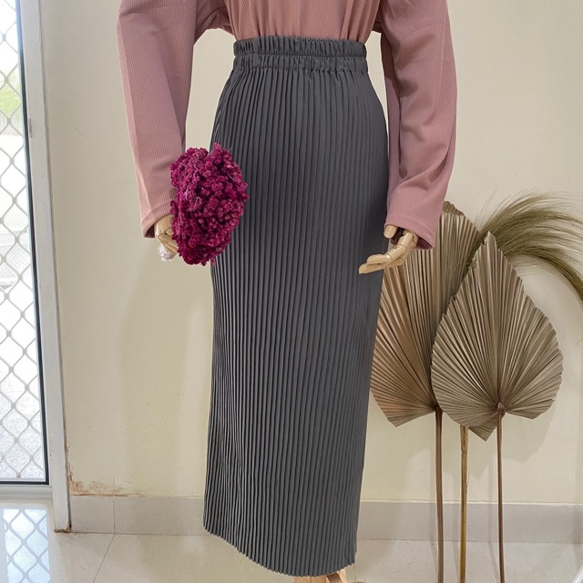 Jual Rok Span Plisket, Rok span pleated, Via Skirt Rok Midi Skirt, Rok plisket lidi premium ...