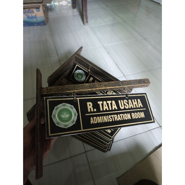 Jual Termurah!! Papan Ruang Kelas/Identitas Ruangan Ukuran 30x10 Custom ...