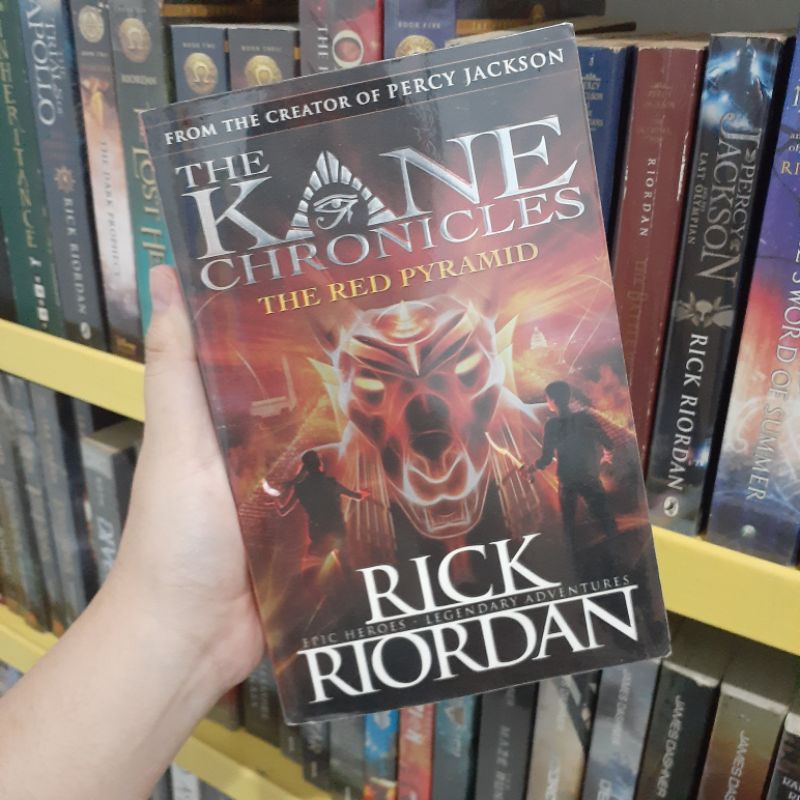 Jual The Kane Chronicles #1 - The Red Pyramid (English) | Shopee Indonesia