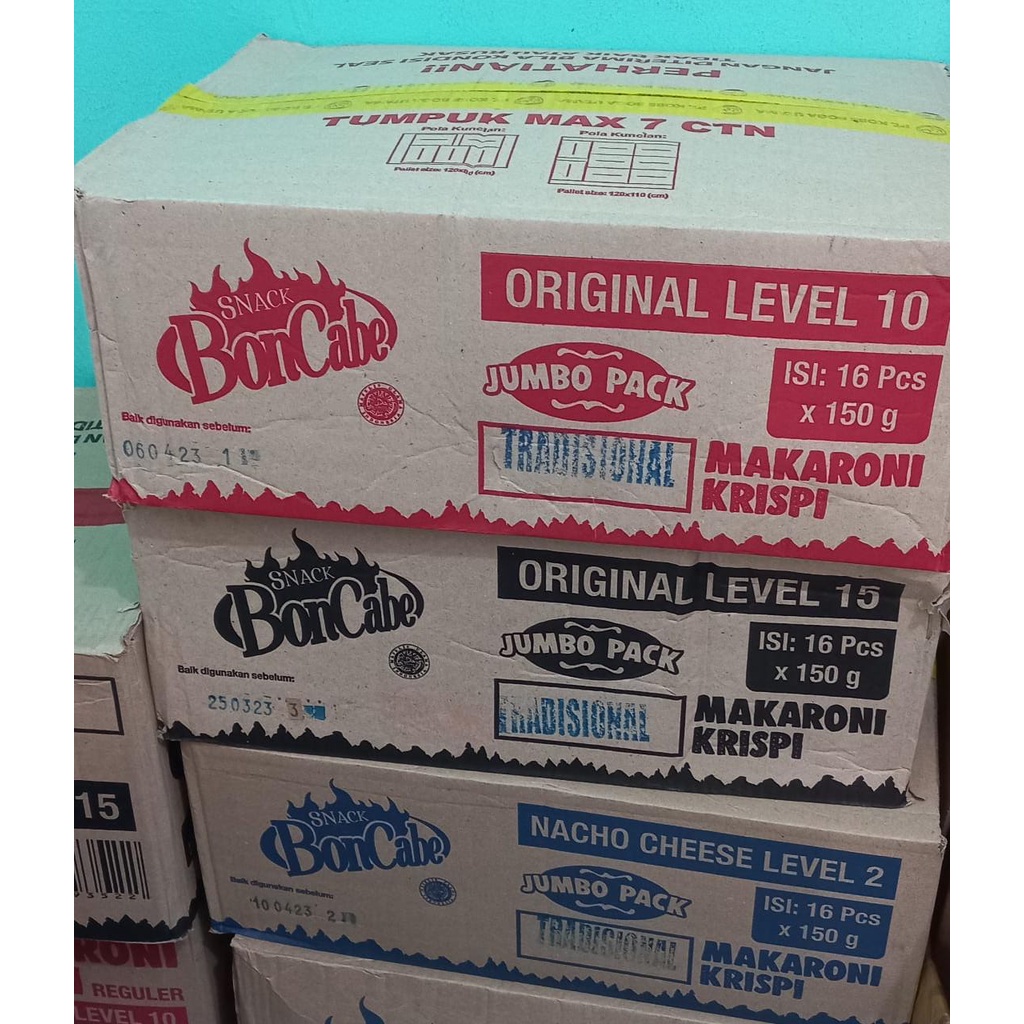 Jual Snack Makaroni BonCabe level 15 dan level 10. 1 Dus/karton isi 16 ...