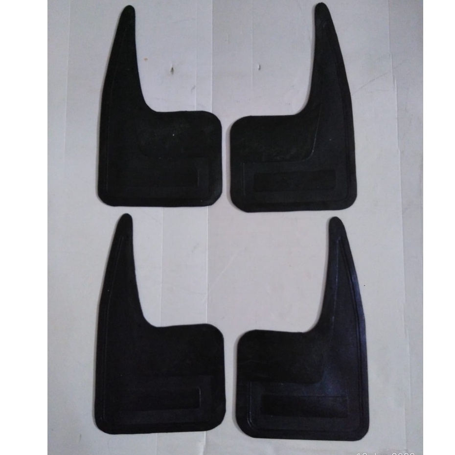 Jual Paket Karpet Lumpur roda Sedan hitam Polos Universal Polos ...