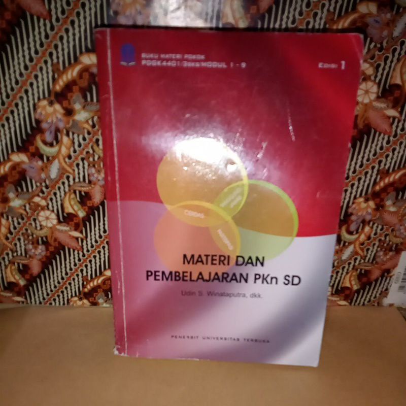 Jual MATERI DAN PEMBELAJARAN PKN SD EDISI 1 UT | Shopee Indonesia