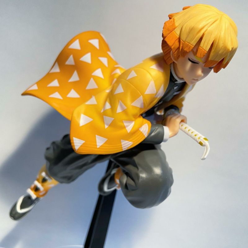 Jual Action Figure Zenitsu Agatsuma Kimetsu No Yaiba Vibration Stars ...