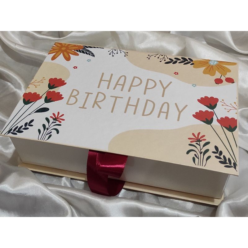 Jual Box HappyBirthday Motif Bunga / Box Hampers UlangTahun Ukuran P ...