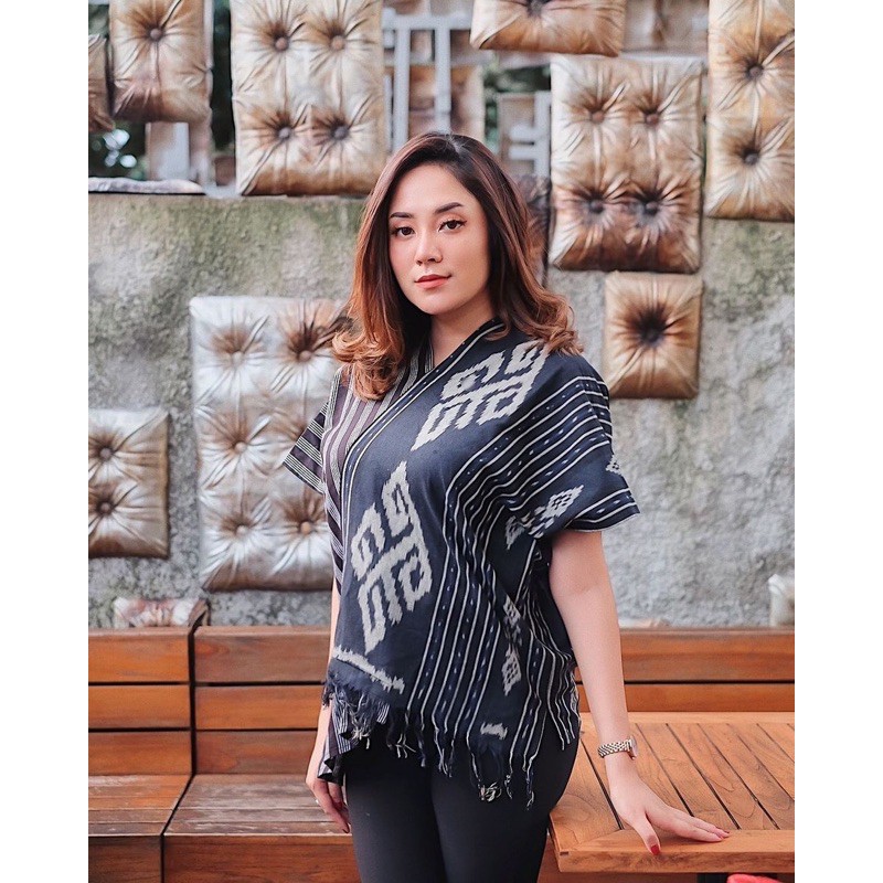 Jual Assojar - Nimas Lurik / Blus Tenun + Lurik | Shopee Indonesia