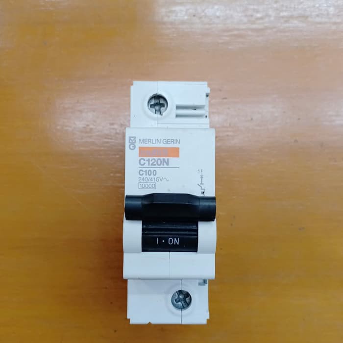 Jual MCB MERLIN GERIN multi9 C120N C100A | Shopee Indonesia
