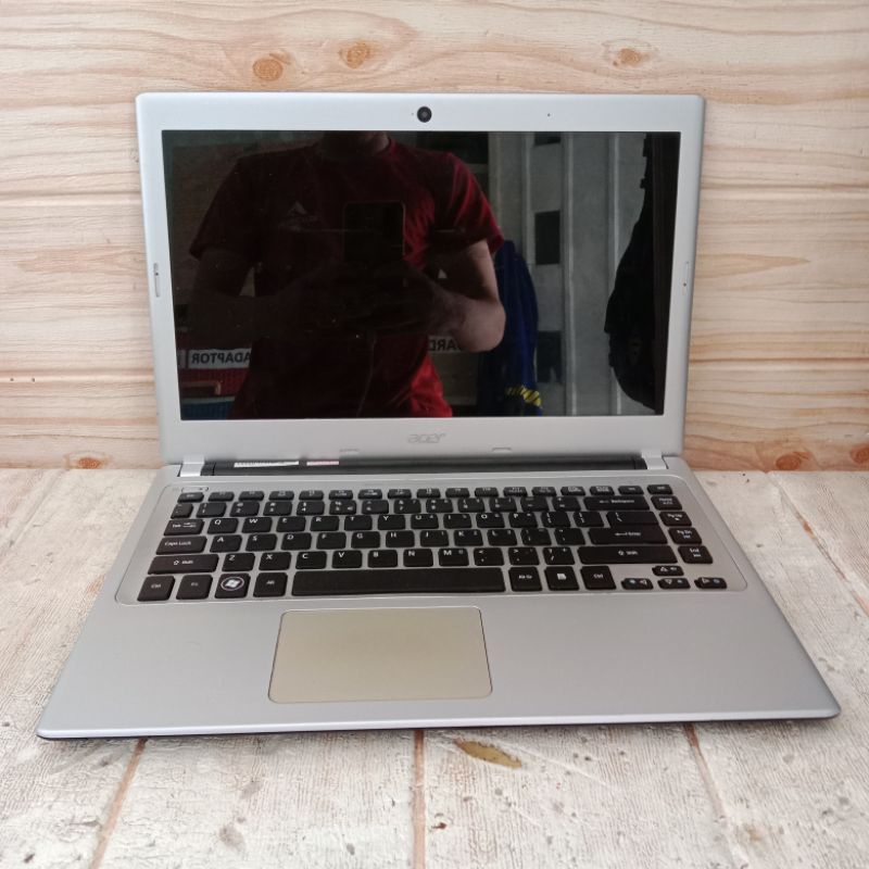 Jual LAPTOP ACER V5-471G i5-3317U 4gb/500gb nvidia 650M second | Shopee Indonesia