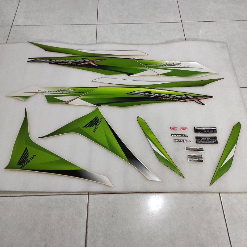 Jual Stiker stripping striping decal graphic Honda Supra X 125 R Helm ...