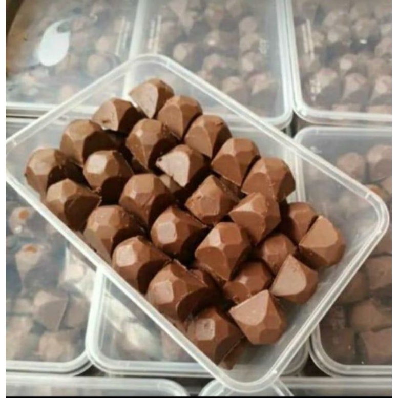 Jual COKLAT TRAPESIUM 500GR | Shopee Indonesia