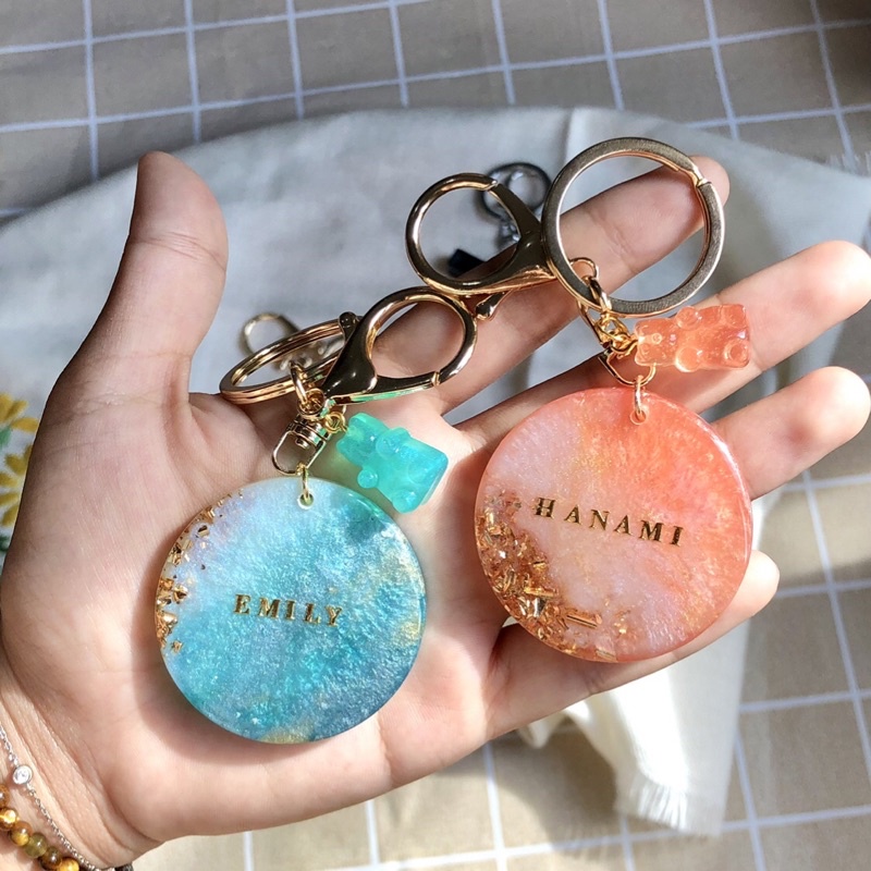 Jual CUSTOM RESIN KEYCHAIN | GANTUNGAN KUNCI RESIN CUSTOM / Birthday ...