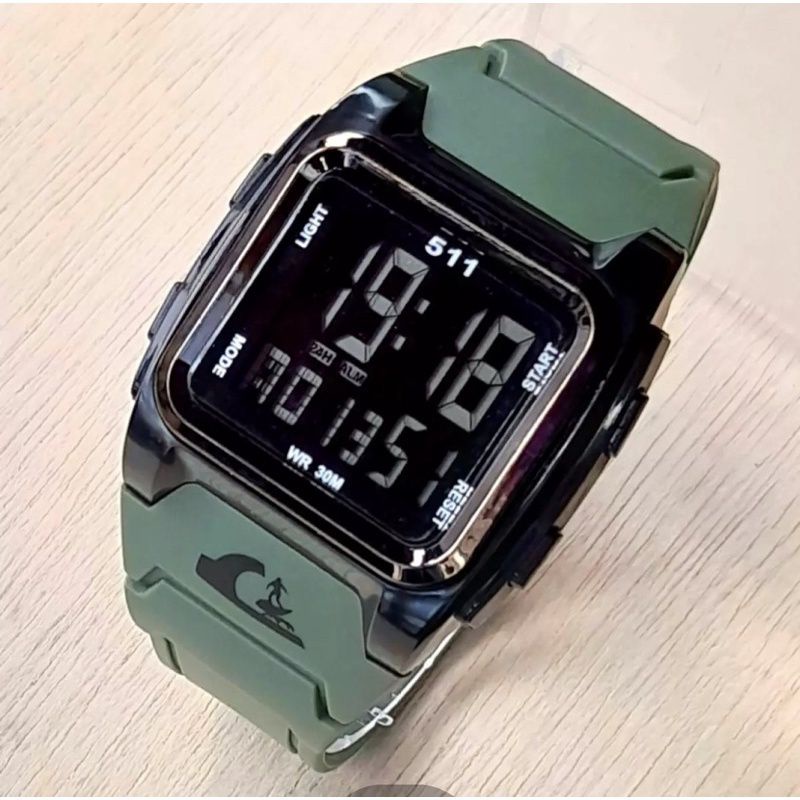 Jual Jam tangan Pria 511 segi Quik tahan air bisa dibawa berenang model ...