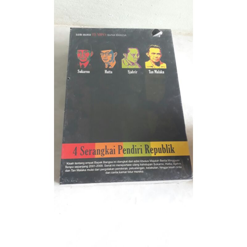 Jual BOX SET 4 SERANGKAI PENDIRI REPUBLIK | Shopee Indonesia