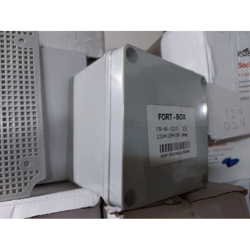 Jual Box Panel Plastik ABS 280 x 280 x 130 mm lengkap Base plate ...