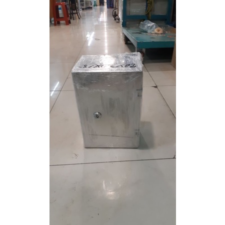 Jual Box panel stainless 20 30 15 indoor. | Shopee Indonesia