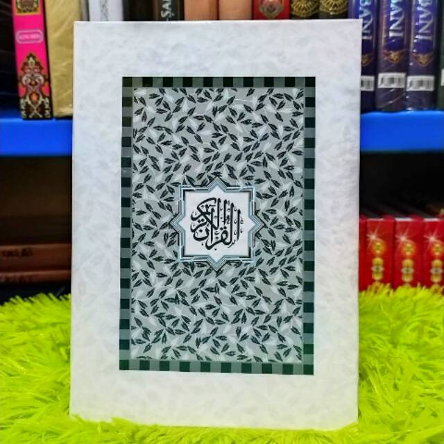 Jual Al quran hvs khat ustmani qomari A5 non garis | Shopee Indonesia