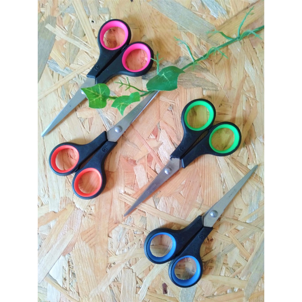 Jual Gunting Gunindo OMM 14 cm Ukuran Tanggung | Shopee Indonesia