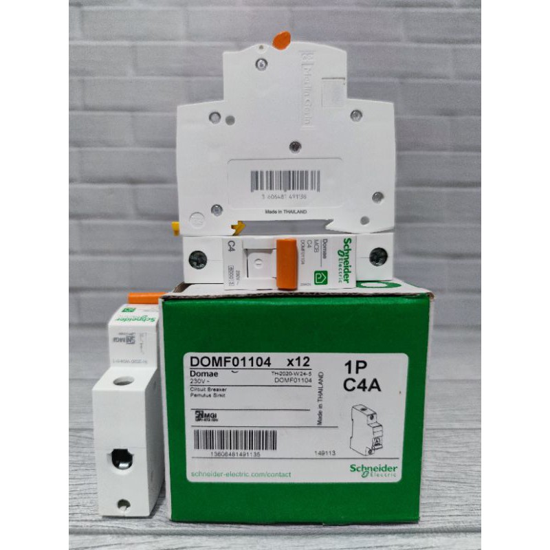 Jual Schneider Electric NEW DOMAE MCB 4A 1P - DOMF01104 C4 MCB | Shopee Indonesia