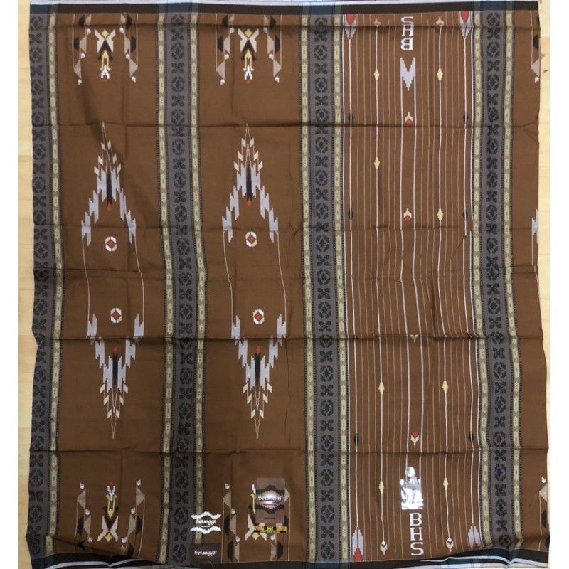 Jual SARUNG BHS STANGGI MOTIF SGE WARNA COKLAT | Shopee Indonesia