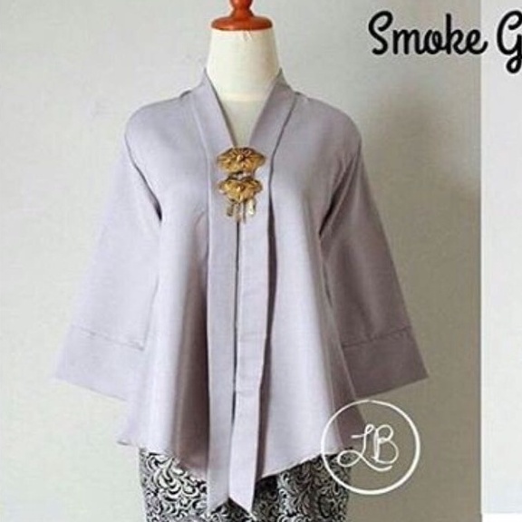 Jual Adinda Kebaya - Atasan kebaya Kutubaru Floy Baloteli / Kebaya ...
