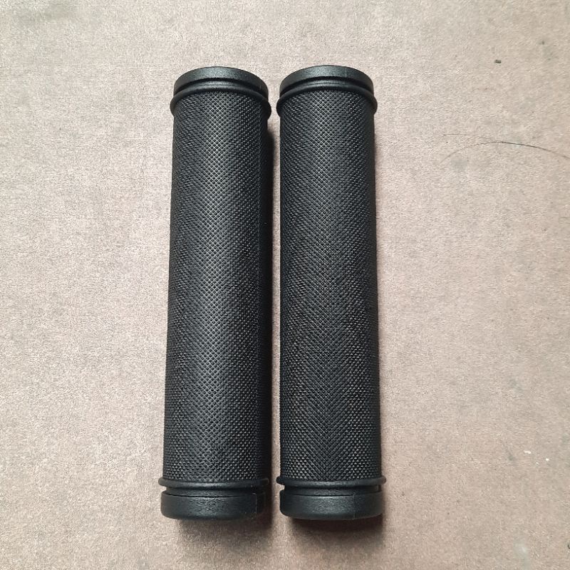 Jual GRIP HANFLAT HITAM 12 | Shopee Indonesia