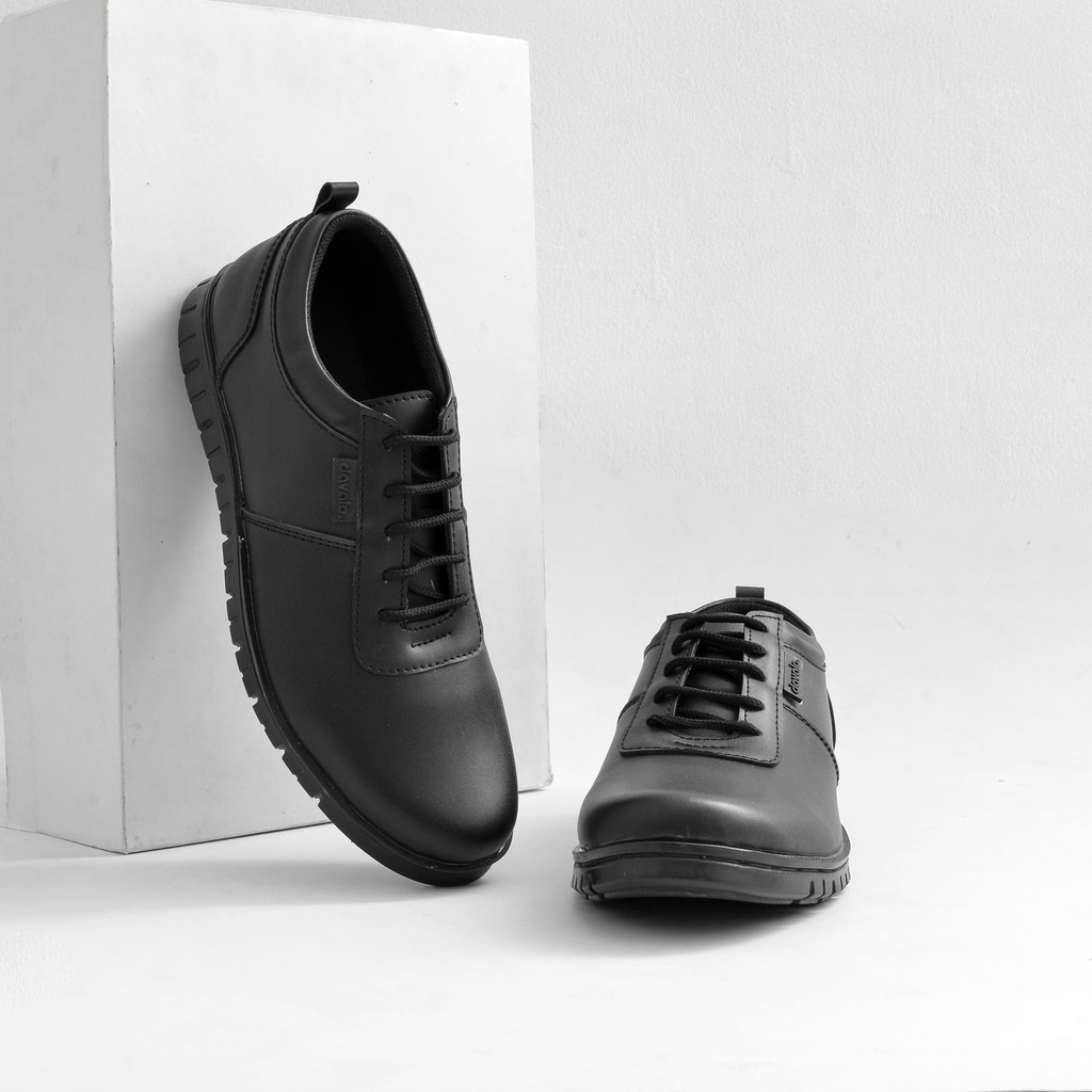 Jual Sepatu Pantofel Pria Casual d098 Hitam Sol Karet Tpr Pantofel ...