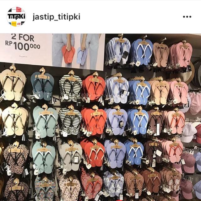 Jual Sendal 2 pasang 130 ribu rubi lagi promo | Shopee Indonesia