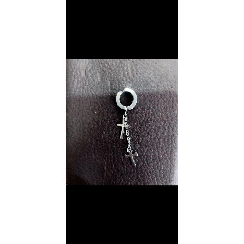 Jual ANTING COWOK KOREA BTS/ANTING JEPIT/ANTING HITS | Shopee Indonesia