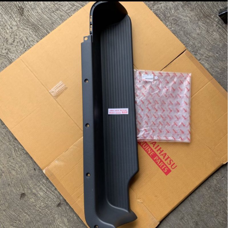 Jual Injakan Kaki Foot Step Fostep Pintu Tengah Granmax Grandmax Gran ...