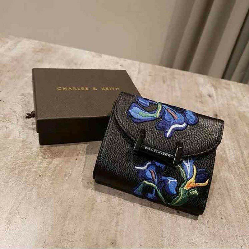 Jual Dompet CK strap pearl flower Dompet charles and keith bunga bordir ...