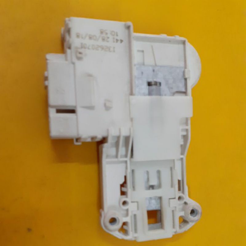 Jual Door lock mesin cuci electrolux 3soket pin front loding original ...