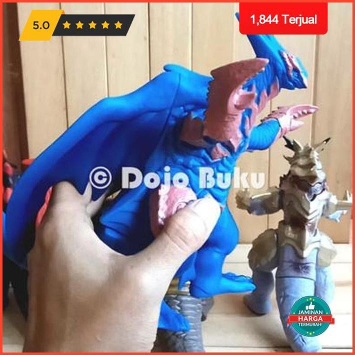 Jual Action Figure Monster Ultraman Geed Kaiju Zegan 17 Cm ( Godzilla ...