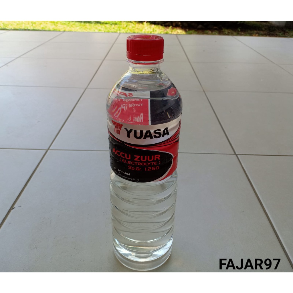 Jual Air aki accu zuur Yuasa 1 liter Merah | Shopee Indonesia
