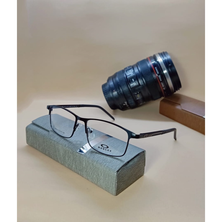 Jual Frame Kacamata Pria dan Wanita Trendy Terbaru Frame Kacamata ...