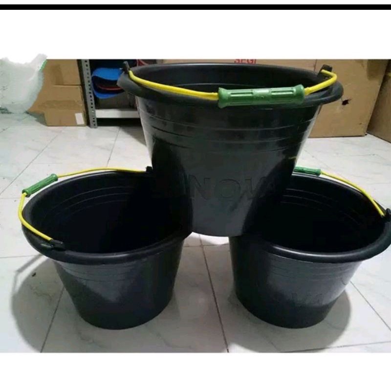 Jual ember plastik/ember cor/ember air 18 | Shopee Indonesia