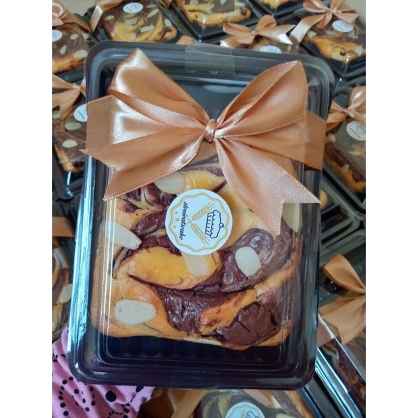 Jual Mini Mika Fudgy Brownies (min order 10pc) | Shopee Indonesia