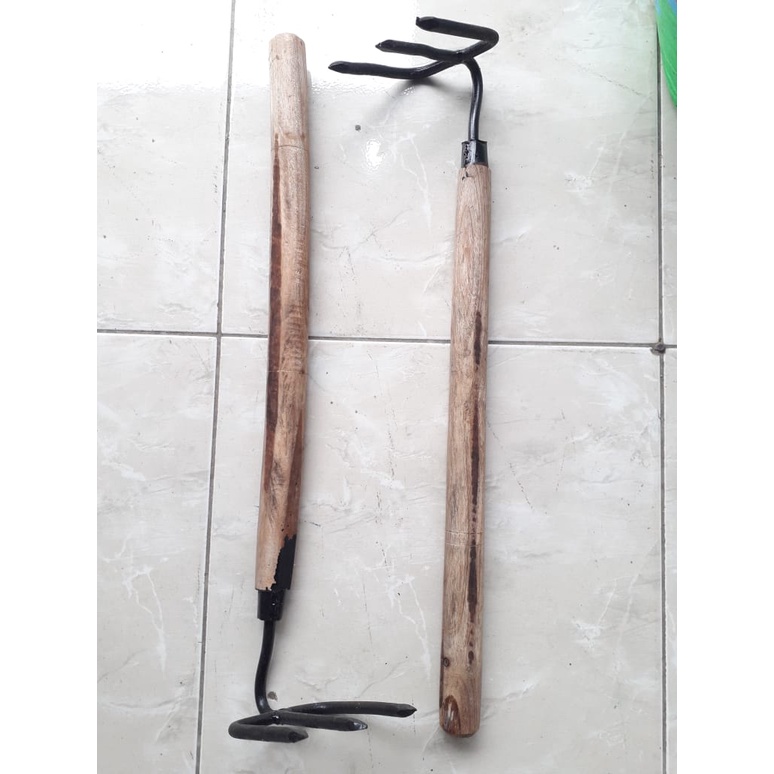 Jual Pacul garukan garpu kecil/Garukan tanah rumput/Garukan sampah besi ...